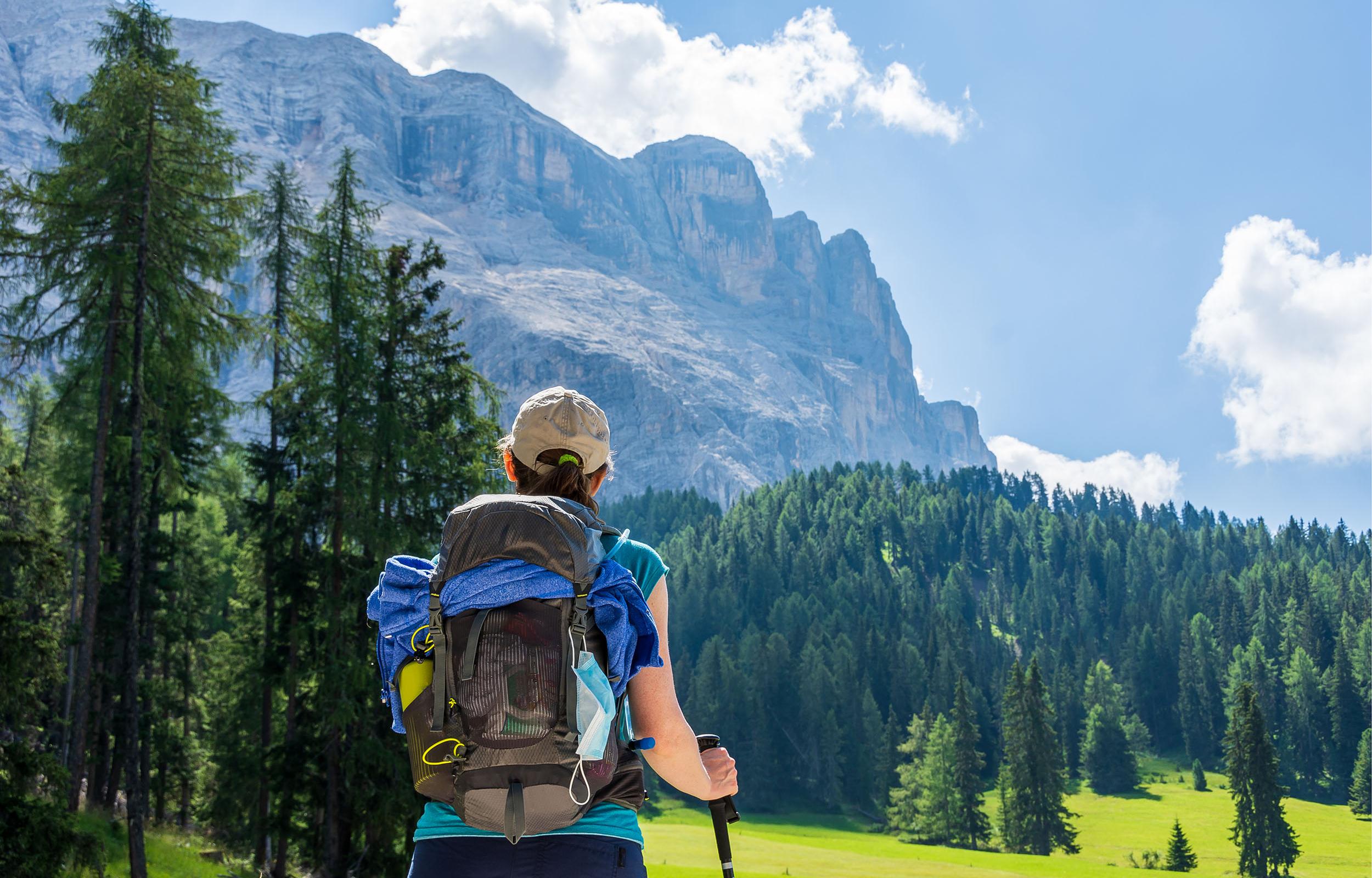 Trekking sulle Dolomiti: ecco come scoprire le vallate del Trentino