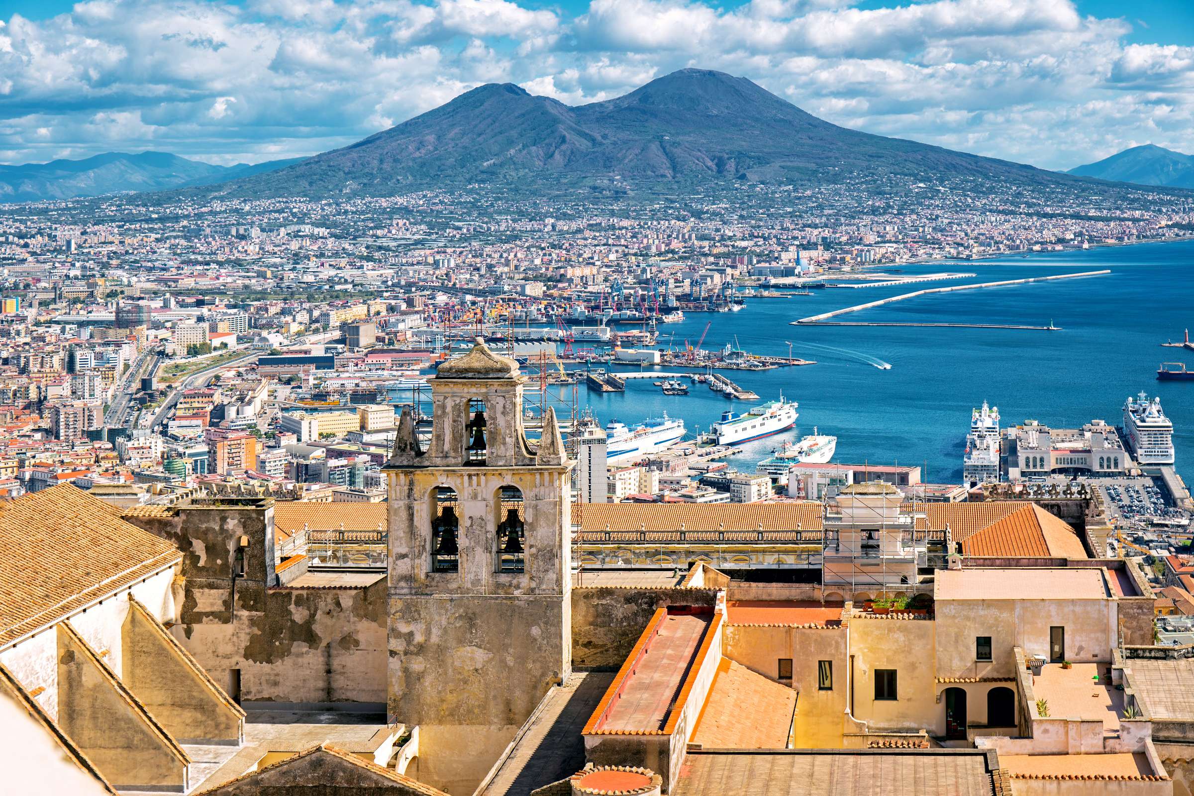 Tour Napoli, Visite Guidate e Viaggi Napoli - Caldana Europe Travel Tour Napoli, Visite Guidate e Viaggi Napoli - Caldana Europe Travel