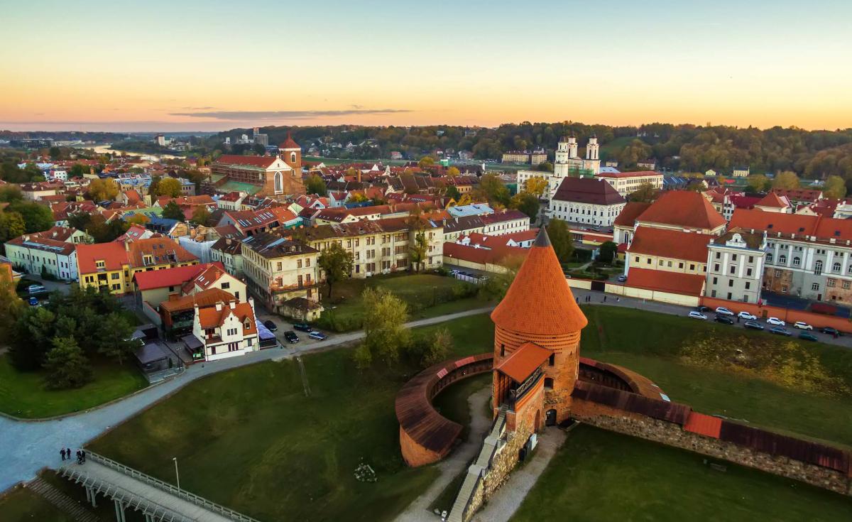 Tour Paesi Baltici: Vilnius, Riga e Tallin - Caldana Viaggi