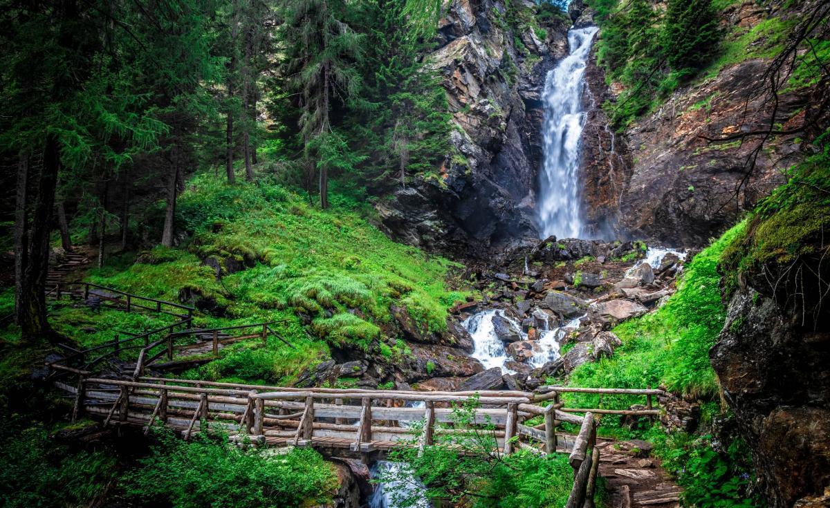 Val di Rabbi: Bramito del cervo e Natural Detox - Caldana Europe Travel